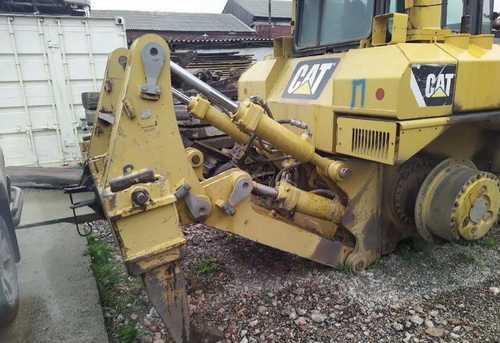 Разбор бульдозера CAT D7R