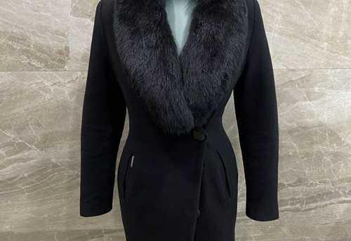 Женское шерстяное пальто Dekka