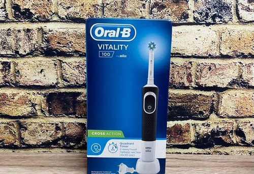 Электрическая зубная щетка Oral-B Vitality 100