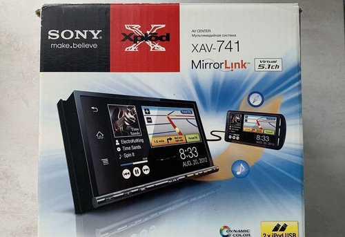 Магнитолла Sony xav-741