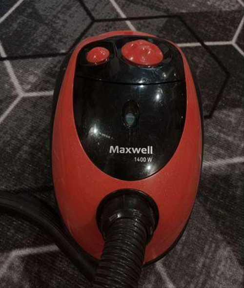 Пылесос Maxwell 1400 w
