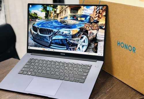 Ноутбук Honor 15,6/IPS/FHD/i3-11/8Gb/SSD/Гарантия