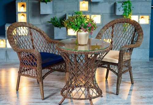 Стол и кресла садовые из ротанга