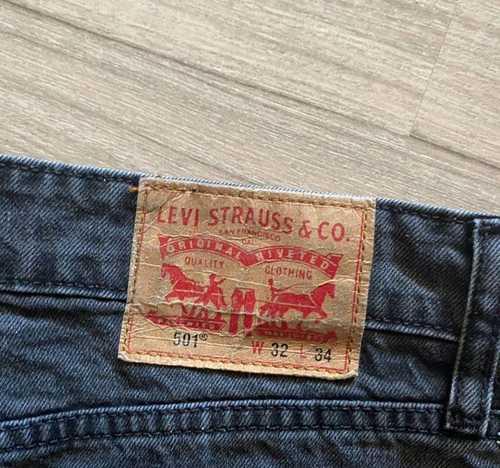 Джинсы levis 501