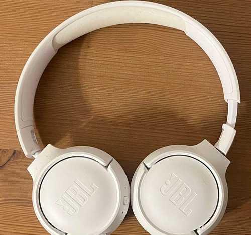 Беспроводные наушники jbl