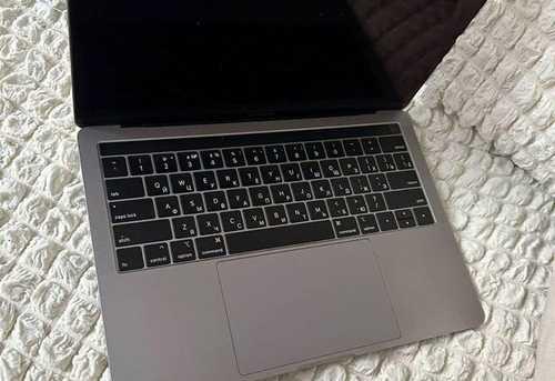 MacBook Pro 13 2019 core I5 1400mhz