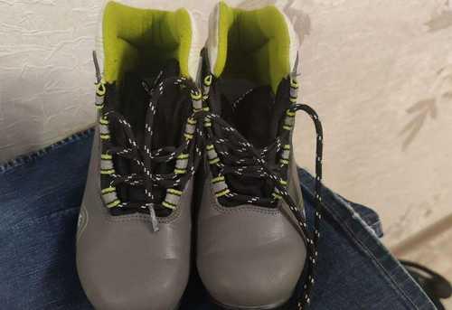 Лыжные ботинки quechua р. 34