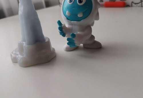 Игрушка kinder maxi yeti