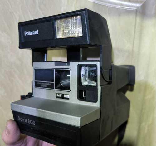 Фотоаппарат polaroid spirit 600