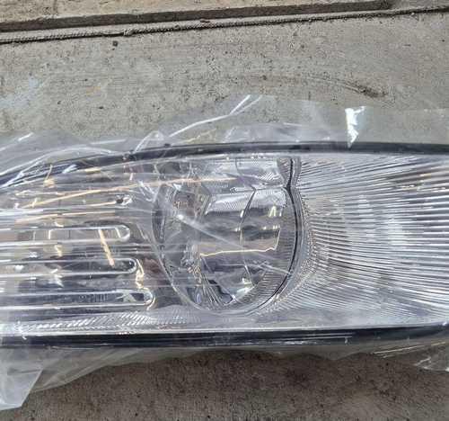 Противотуманная фара skoda superb 2