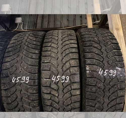 Bridgestone Blizzak Spike-01 205/70 R15