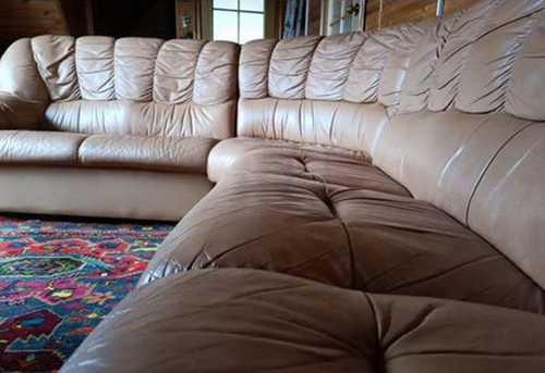 Финский угловой кожаный диван