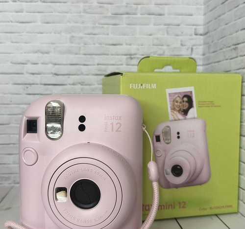 Фотоаппарат instax mini 12 blossom pink