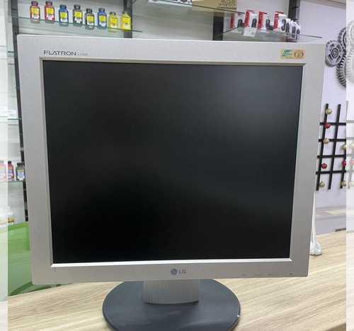 Монитор LG flatron l1730s