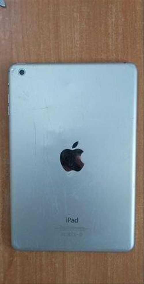 Планшет Apple iPad mini 1 2012 16GB