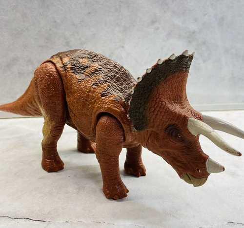 Динозавр jurassic world mattel