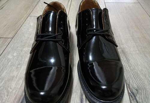 Туфли мужские новые 40 размер