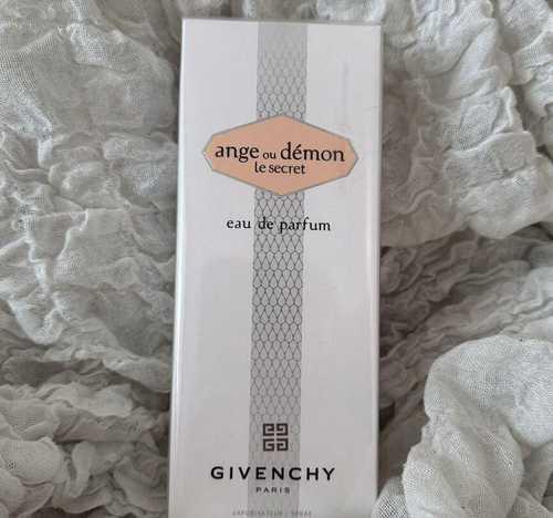 Духи женские givenchy paris