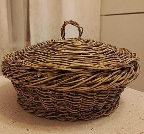 Хлебница, конфетница, шкатулка из ротанга