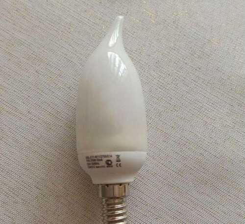 Лампа энергосберегающая Uniel E14