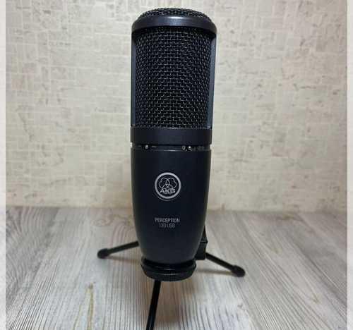 Студийный конденсаторный микрофон AKG P120