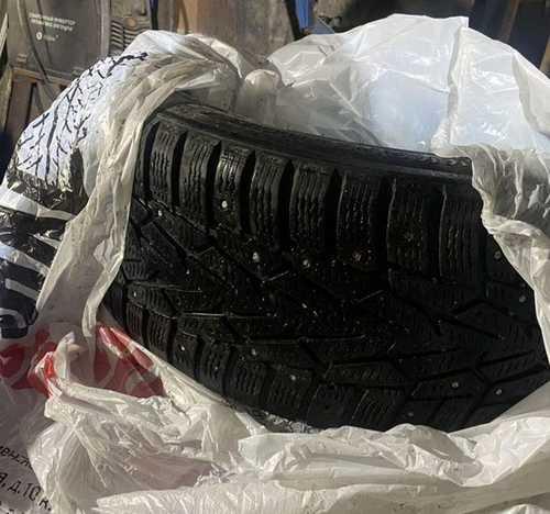 Nokian Tyres Hakkapeliitta 7 225/50 R17