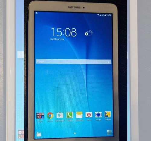 Планшет samsung tab e SM-t561