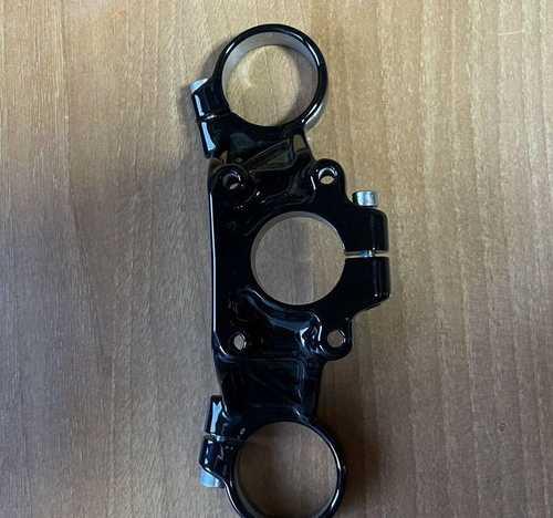 Rock Shox boxxer верхняя корона 32 мм