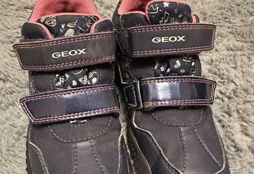 Ботинки демисезонные geox 31 размер