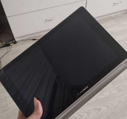 Планшет Lenovo Yoga Tablet HD