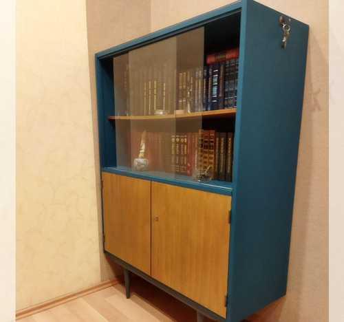 Полка книжная
