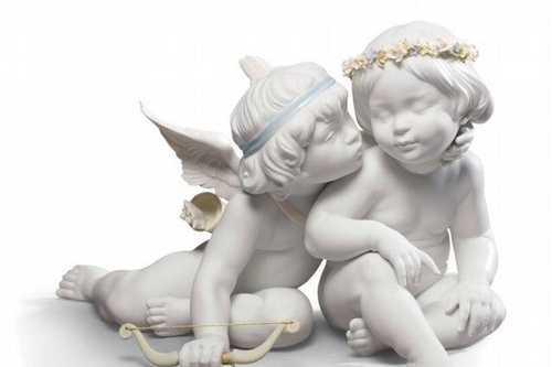 Статуэтка Lladro "Ангелы Эрос и Психея"