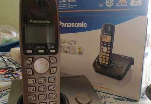 Телефон Panasonic KX-TG7205 RU
