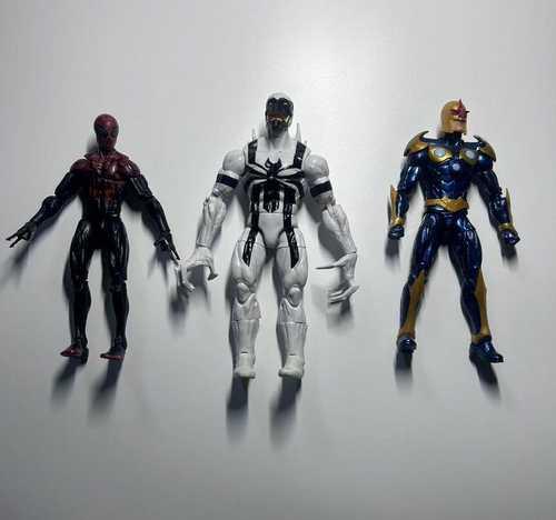 Фигурки marvel legends