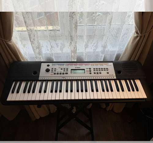 Синтезатор Yamaha YPT 260