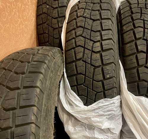 Pirelli Scorpion A/T 185/75 R16