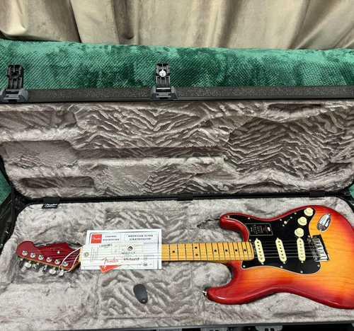 Гитара Fender American Ultra Luxe Plasma Red