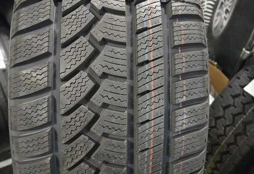 ONYX NY-W702 245/40 R19 98V