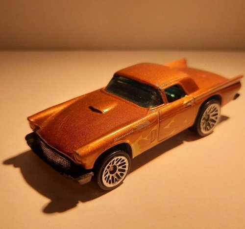 Hot wheels '57 T-bird (2015)