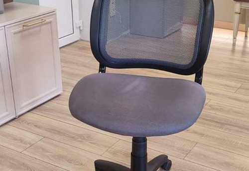 Стул кресло офисный б/у