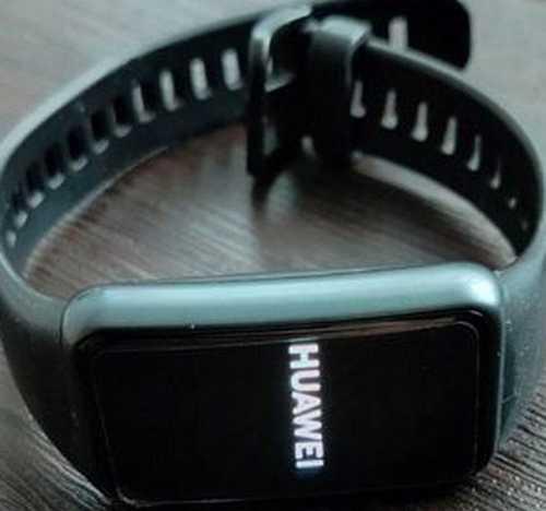 Смарт часы huawei band 6