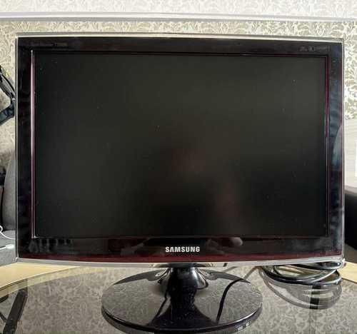 Монитор Samsung SyncMaster T200N