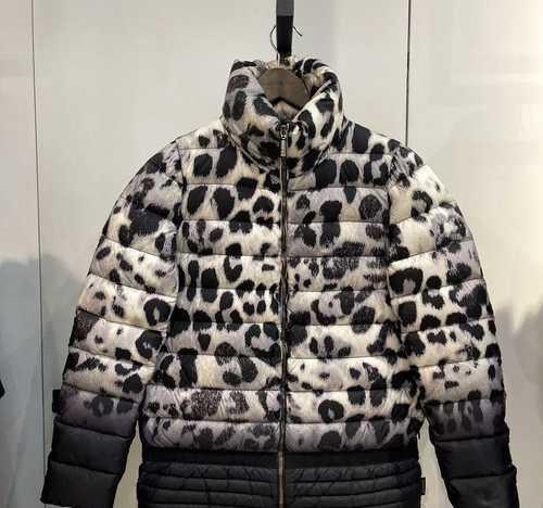 Пуховик Moncler