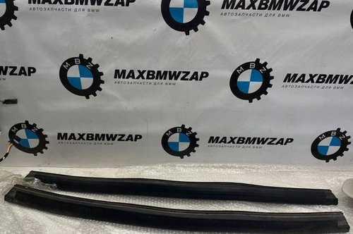 Уплотнитель капота задний Bmw F30