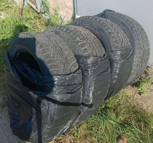 Nokian Tyres Entyre 225/60 R17 102T