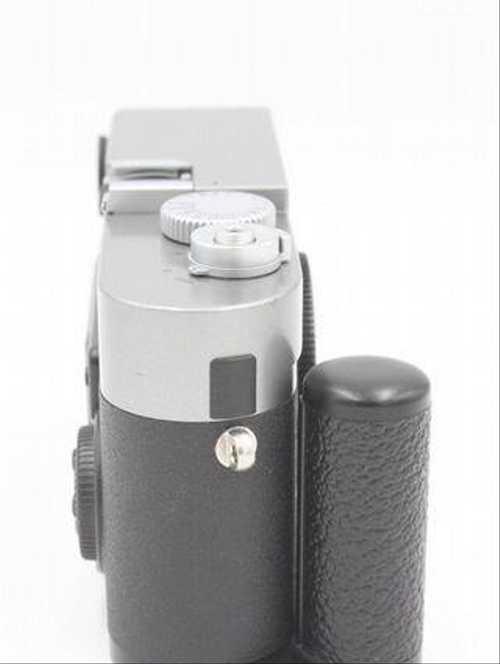 Фотоаппарат Leica M9 Steel Grey 10705