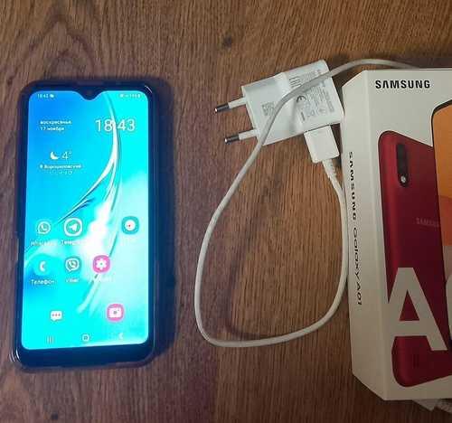 Samsung Galaxy A01, 2/16 ГБ