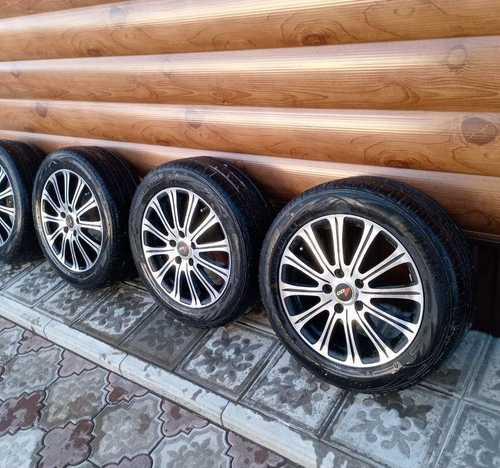 Колеса r 16 летние на Ford focus 3