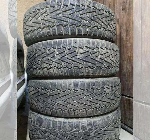 Pirelli Ice Zero 215/65 R17 103T