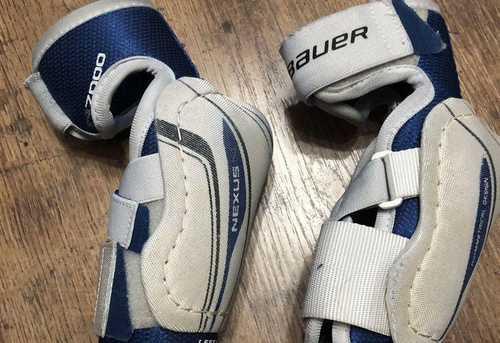 Налакотники хоккейные Bauer Nexus и Easton